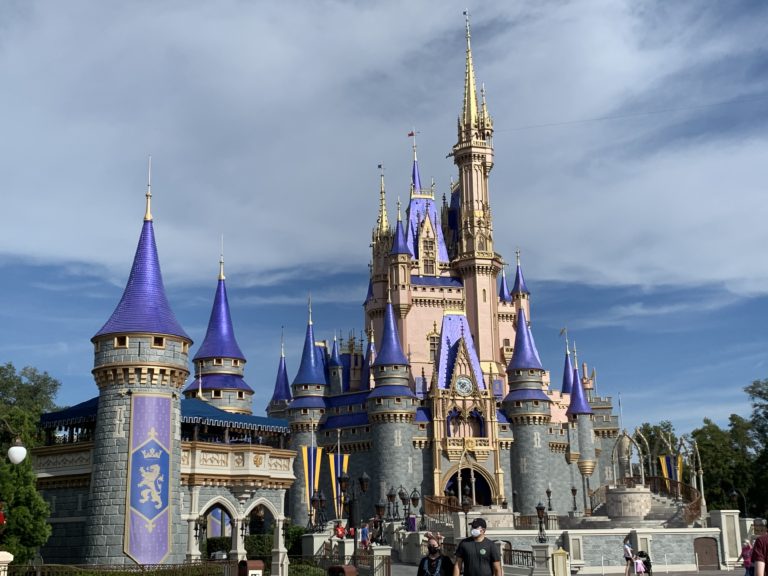 Fun Ways To Count Down To Your Disney Vacation Me And The Mouse Travel fun-ways-to-count-down-to-your-disney-vacation-me-and-the-mouse-travel
