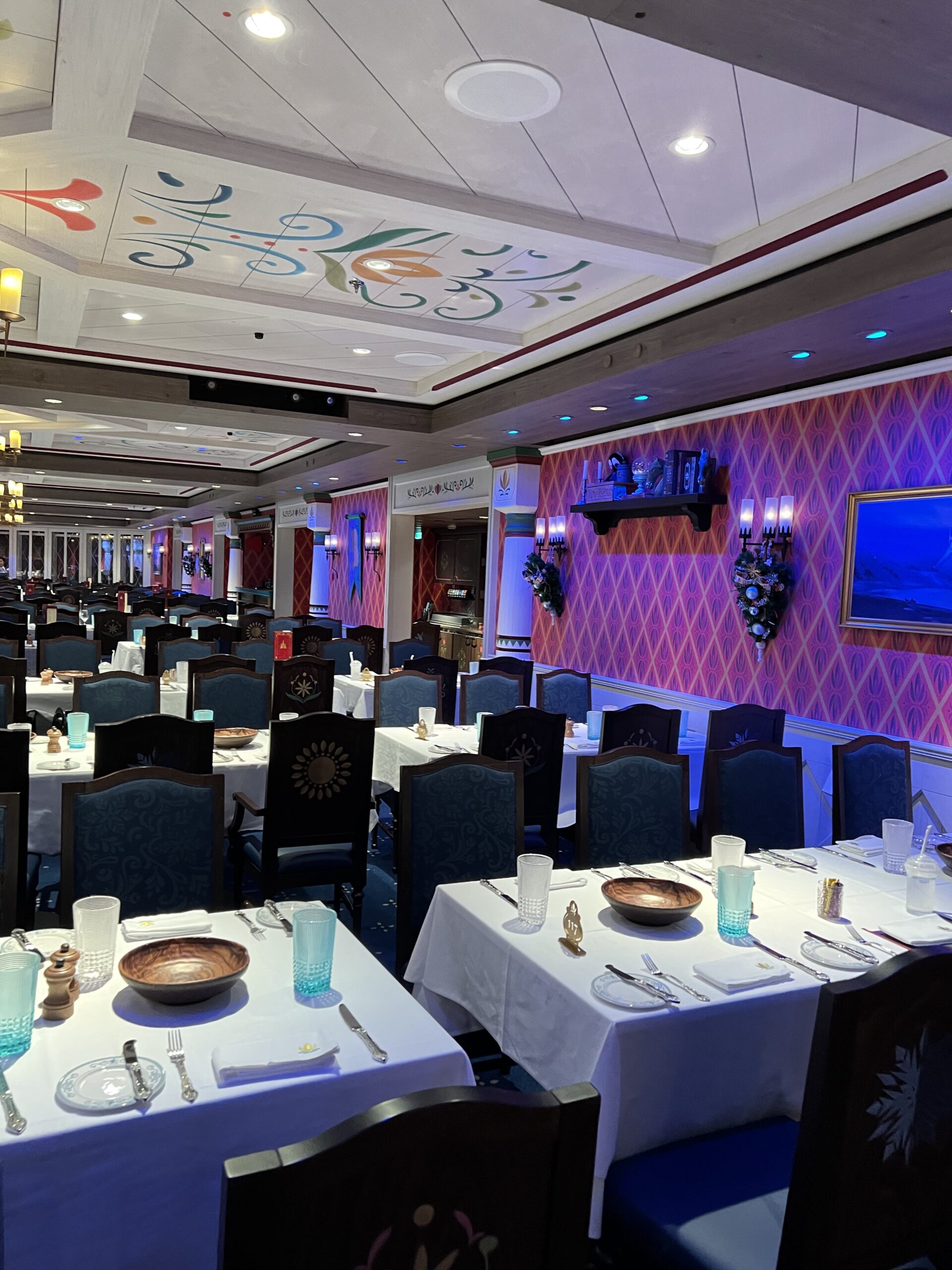 Disney Wish: Arendelle: A Frozen Dining Adventure Review