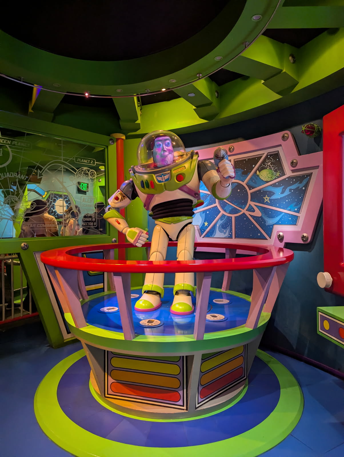 🚀 How to Max Out Your Score on Buzz Lightyear Astro Blasters at Disneyland!